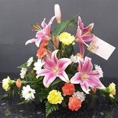 That's So Kind Anita's Blossoming Flowers & Gifts Florist Runcorn